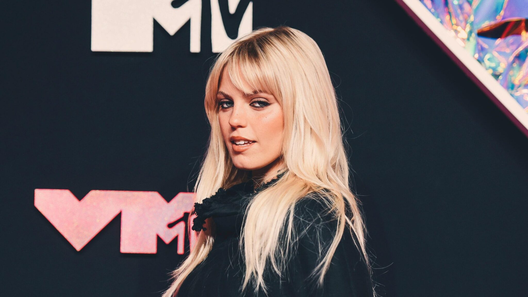 Reneé Rapp Unveils 2025 Bite Me Arena Tour